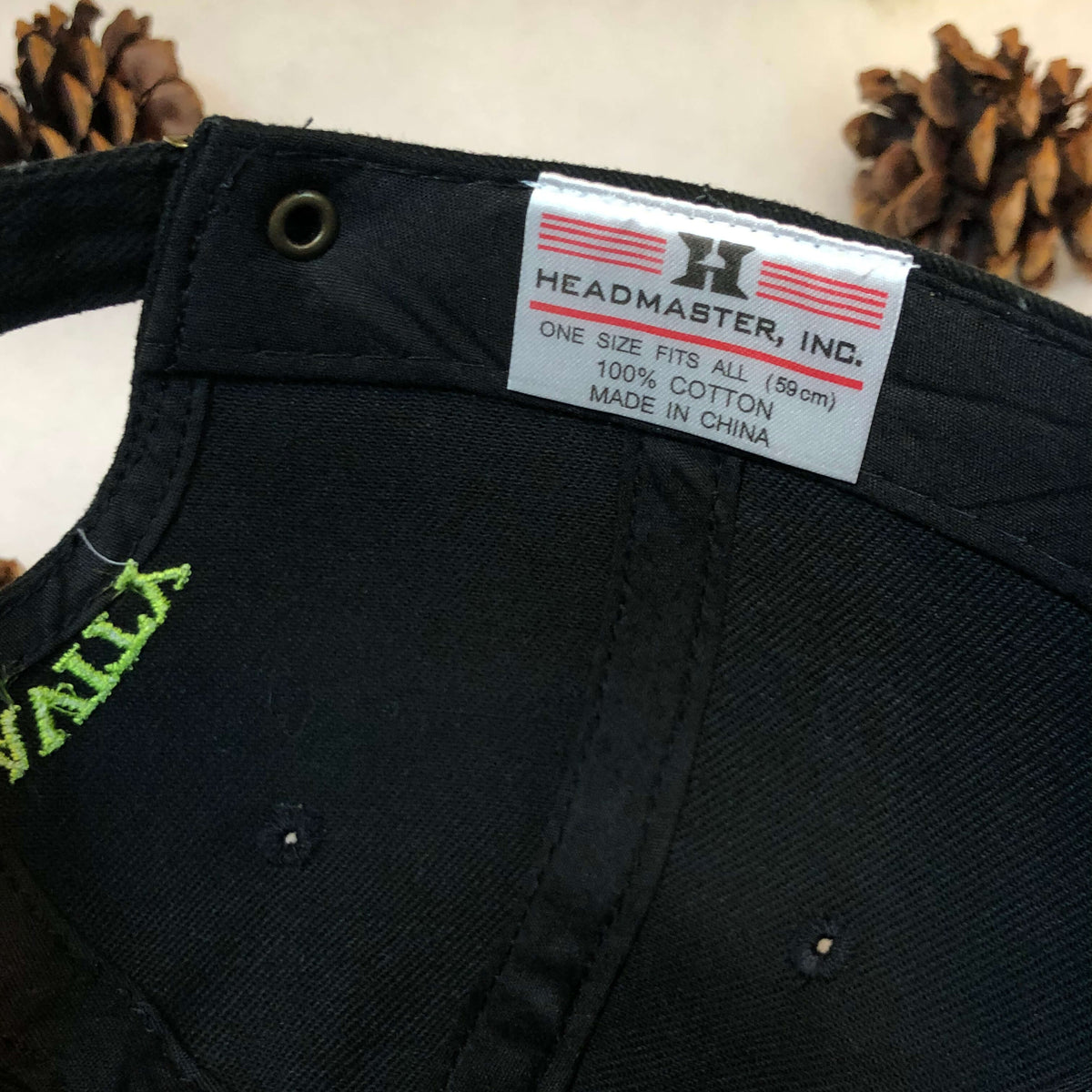 Vintage Wicked Broadway Musical Strapback Hat – 🎅 Bad Santa
