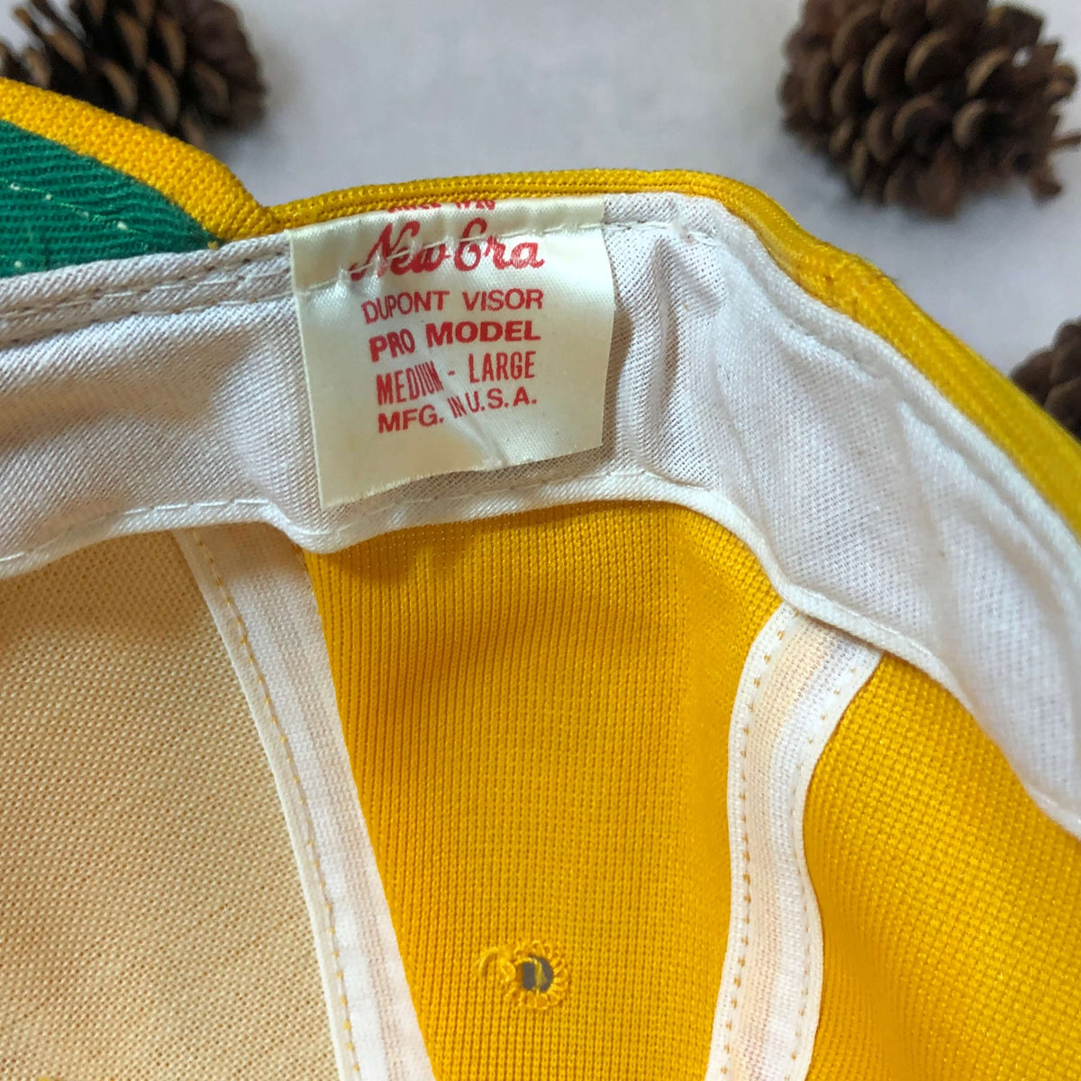 Vintage "N" New Era Snapback Hat – 🎅 Bad Santa