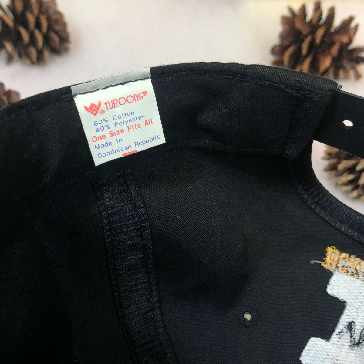 Vintage Sting Rose Yupoong Twill Snapback Hat – 🎅 Bad Santa