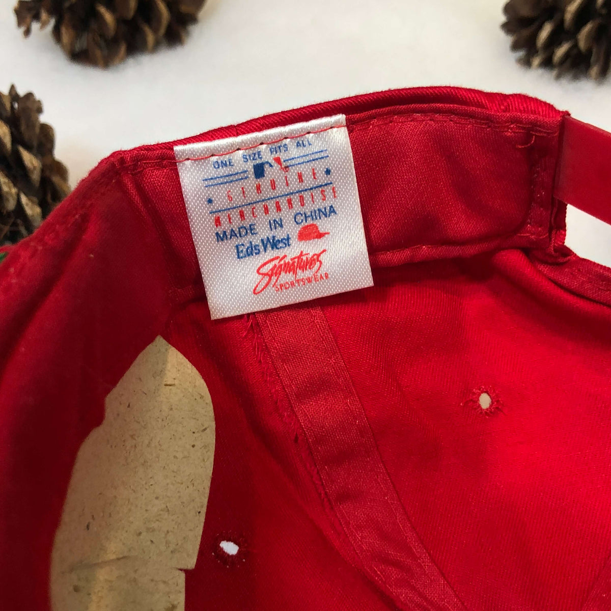 Vintage NWT MLB Philadelphia Phillies Signatures Twill Snapback Hat – 🎅 ...