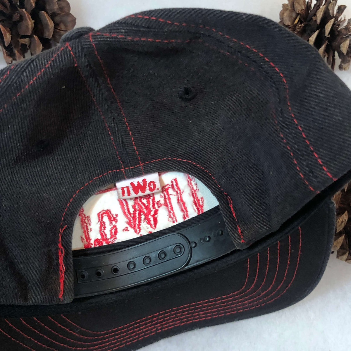 Vintage 1998 nWo New World Order Wrestling Snapback Hat – 🎅 Bad Santa