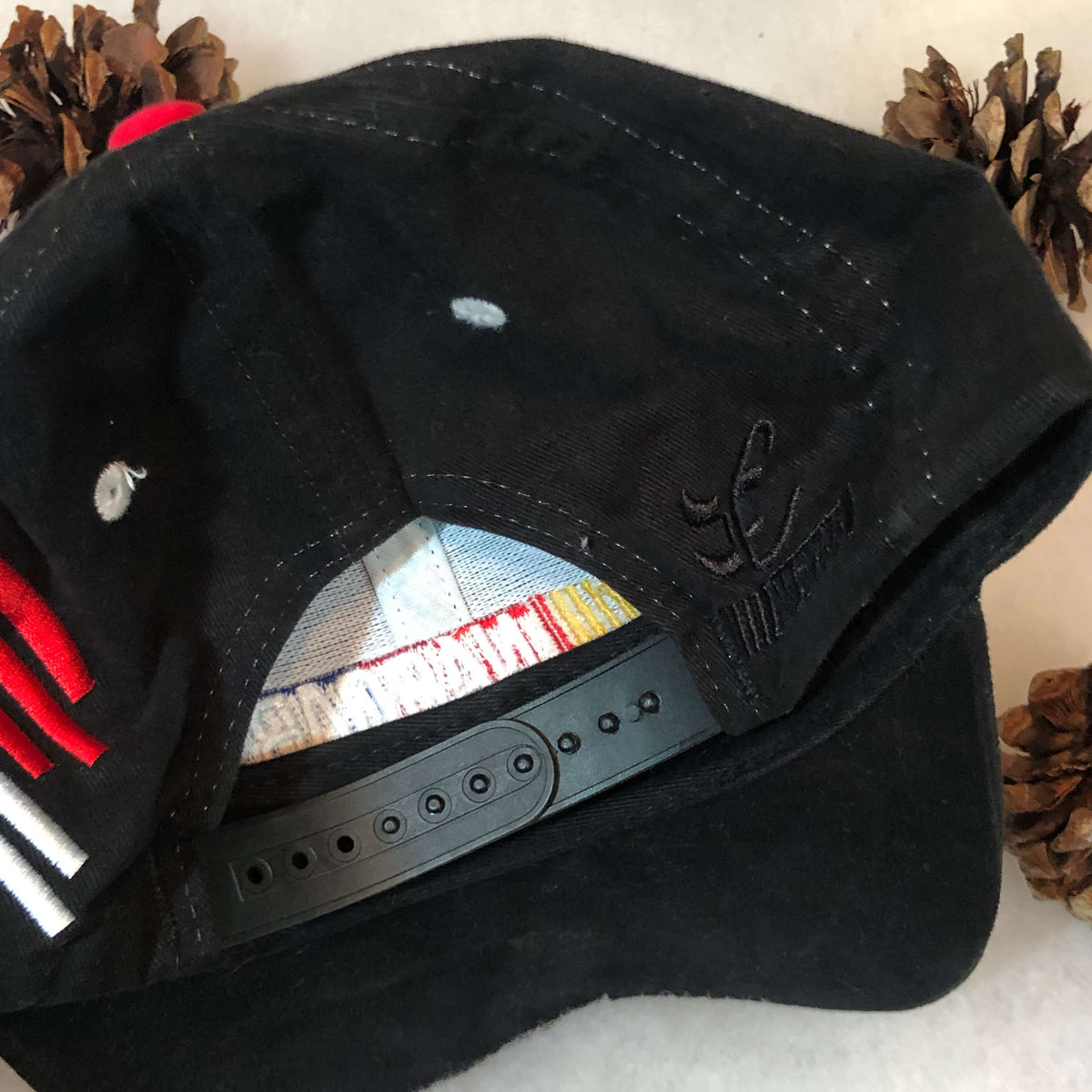 Vintage NASCAR Snapback Hat – 🎅 Bad Santa