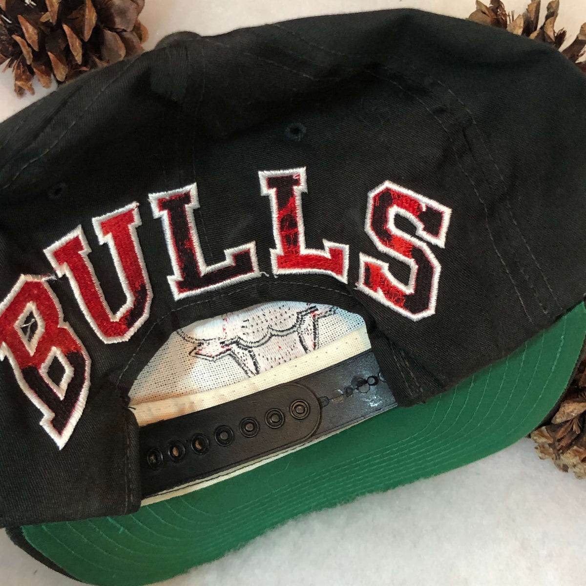 Vintage NBA Chicago Bulls Drew Pearson Blockhead Twill Snapback Hat – 🎅 ...