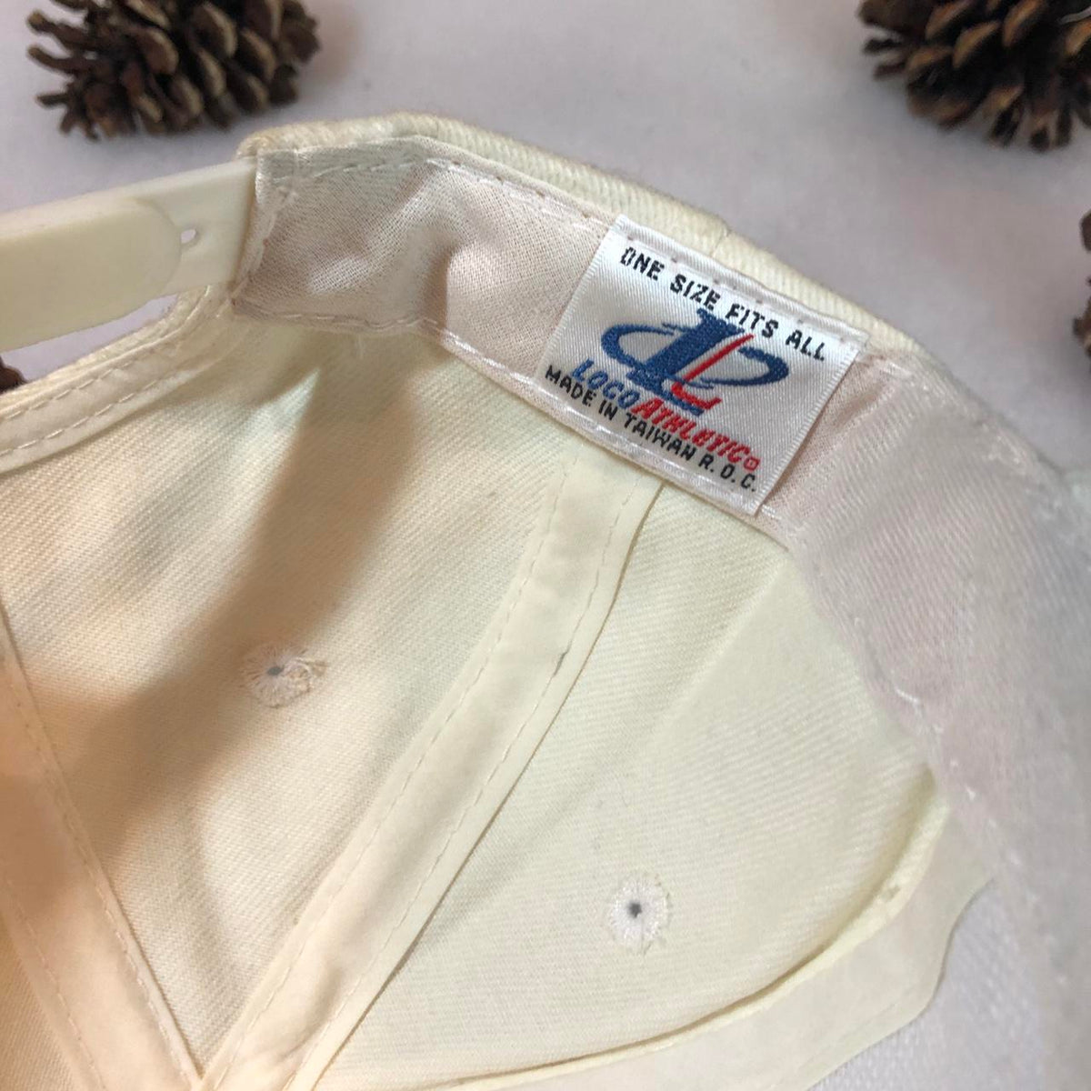 Vintage NWOT MLB Cleveland Indians Logo Athletic Snapback Hat – 🎅 Bad Santa